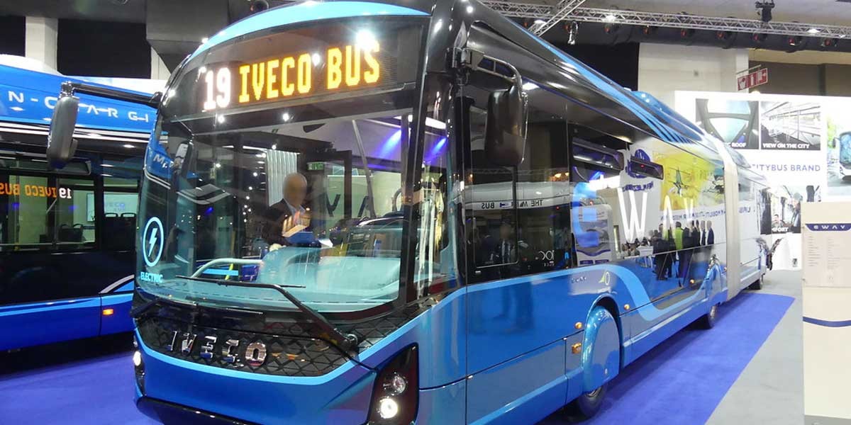 IVECO E-WAY 18m - ev.eu.com